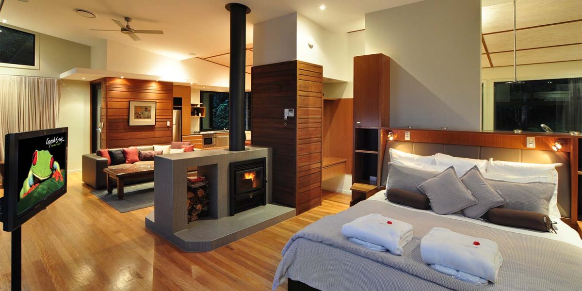 Romantic adults only luxury rainforest accommodation located between ...